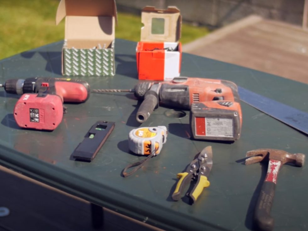 How to install garden wall cladding - Celuplast - Shop online